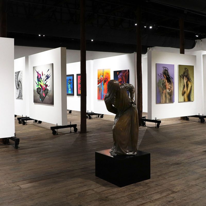 HELIO BRAY INCOMING – Aurum Gallery